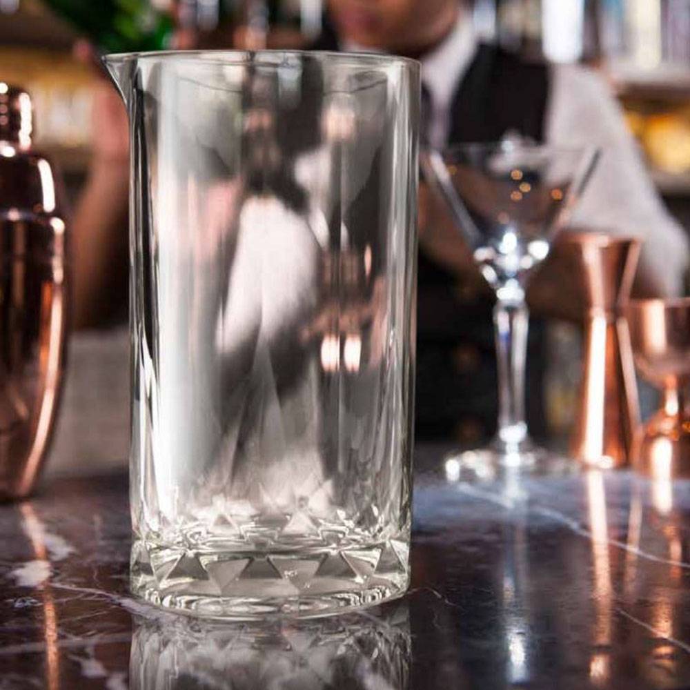 Ocean Connexion High Quality Diamond Crystal Cut Cocktail Mixing Glass With Pouring Spout 22oz